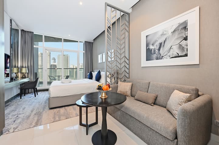 Luxury Canal View Studio Near Downtown Dubai - Dubai