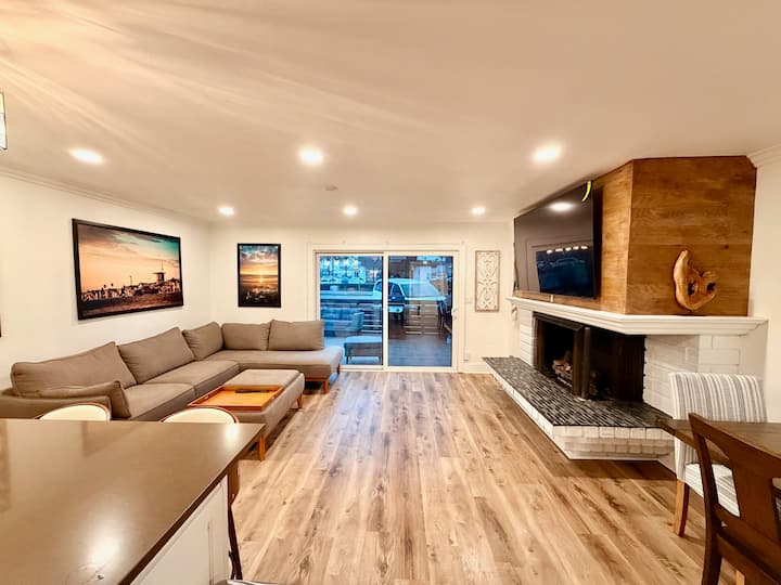 Best Location In Newport Beach! - Newport Beach, CA