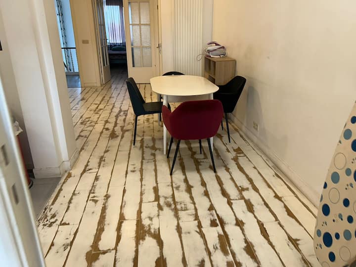 Bel Appartement 3 Pièces à Bruxelles - Bruselas