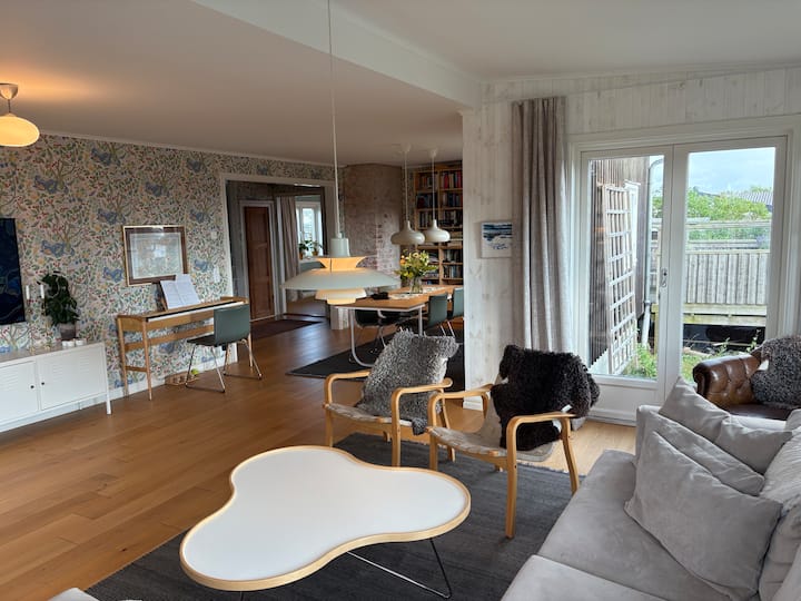 Fint Hus Mitt På Skrea Strand + Gästsstuga - Falkenberg