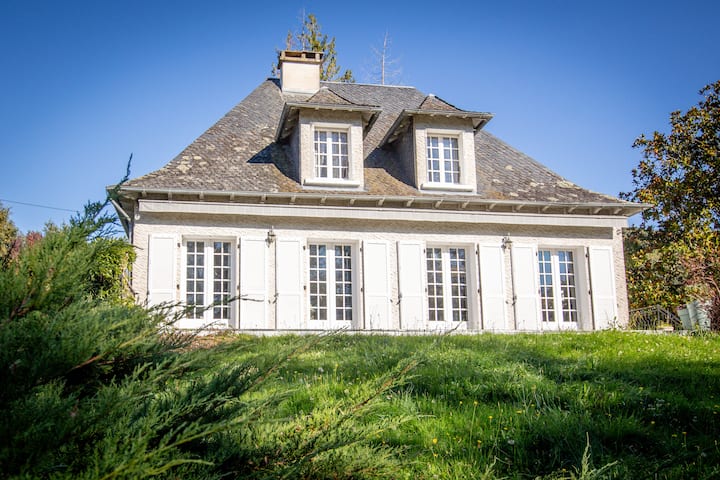 Le Vallat: Piscine Et Billard - Argentat-sur-Dordogne