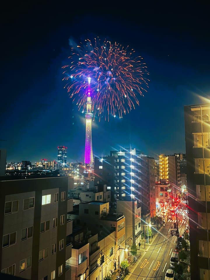 隅田川花火が部屋から|40㎡|静かなエリア|浅草駅徒歩19分|車6分|成田・羽田空港からアクセス便利 - Akihabara