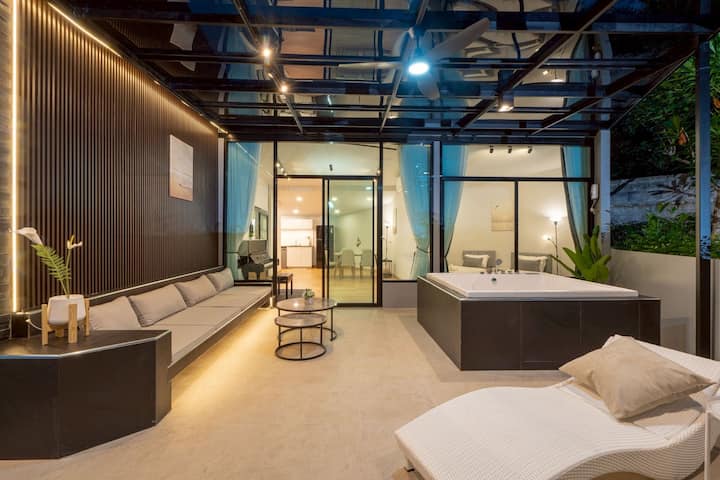 Serene 3br Home • Jacuzzi & Piano • Massage Chair - Nai Yang