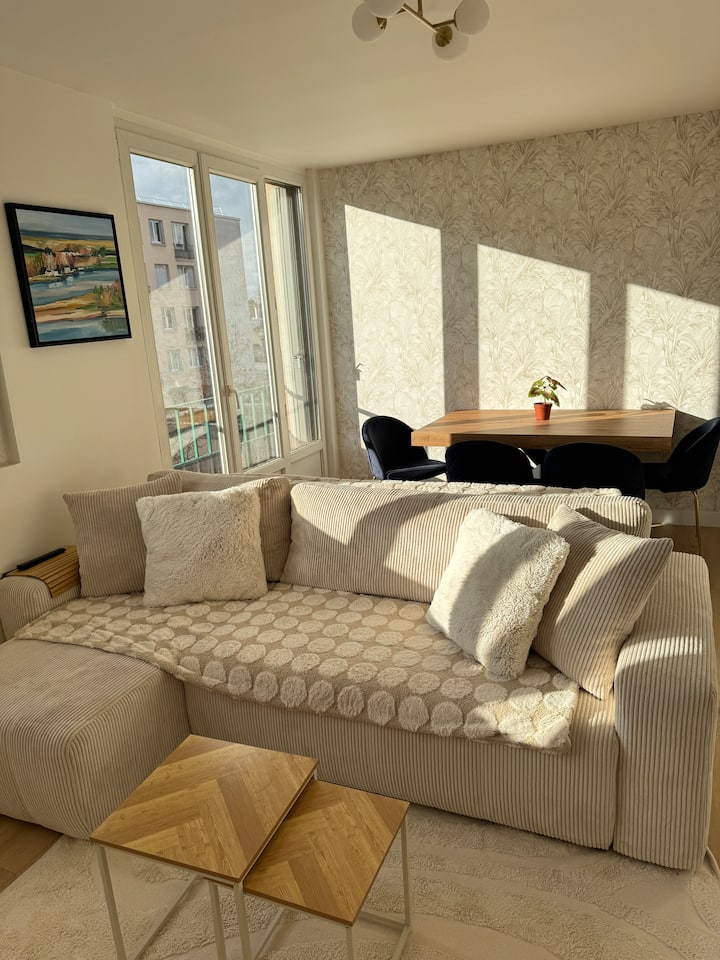 T2 Neuf & Design • Lit King Size 180 • 5 Min Métro - Maisons-Alfort