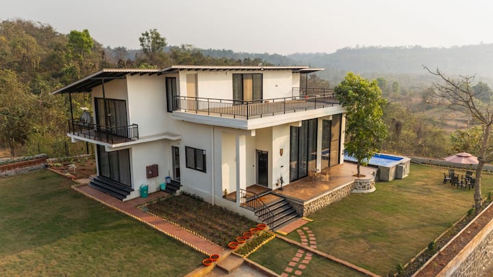 Lehe Farms Stay - Maharashtra