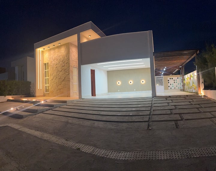 Casa Em Condomínio Fechado! 3/4 Suítes, áRea Lazer - Mossoró