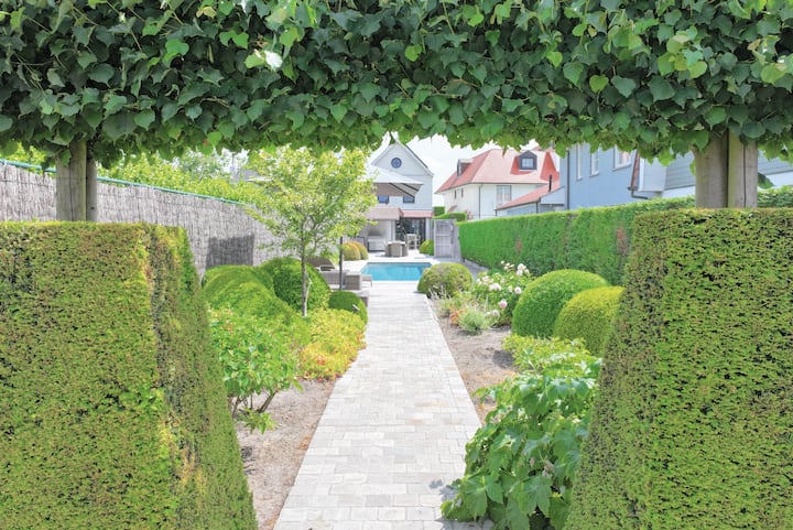 Spacious Knokke Town Villa With Pool Downtown - Belgique