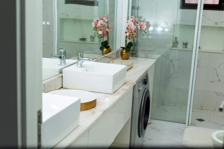 Martires City Stay - Angola