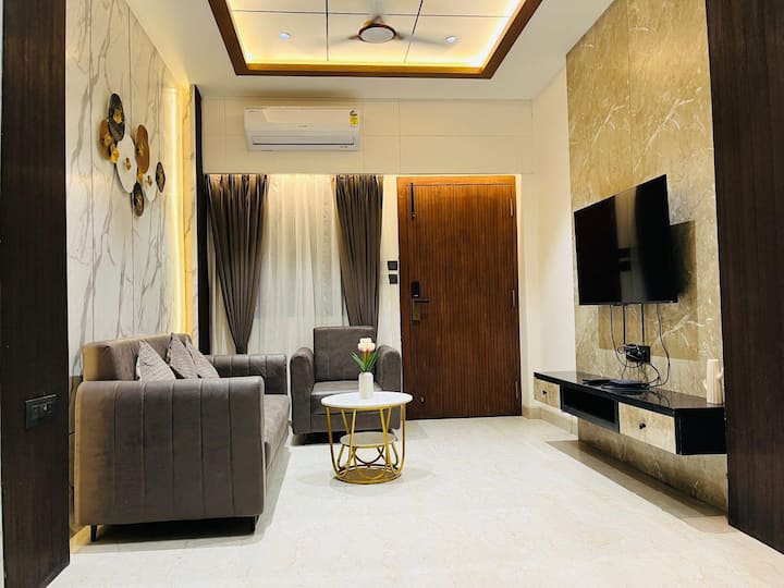 The Divine Villa - 인도르