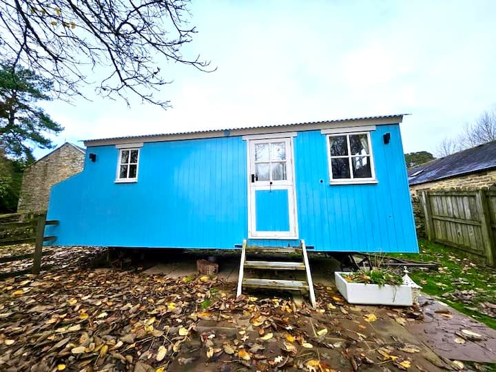 Cosy Shepherd Huts At Kielder Water & Forest Park - Northumberland