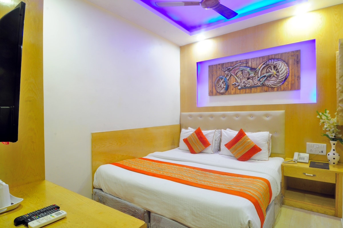 Hôtel Prince Palace Deluxe - Hôtels à louer à New Delhi, Delhi, Inde ...