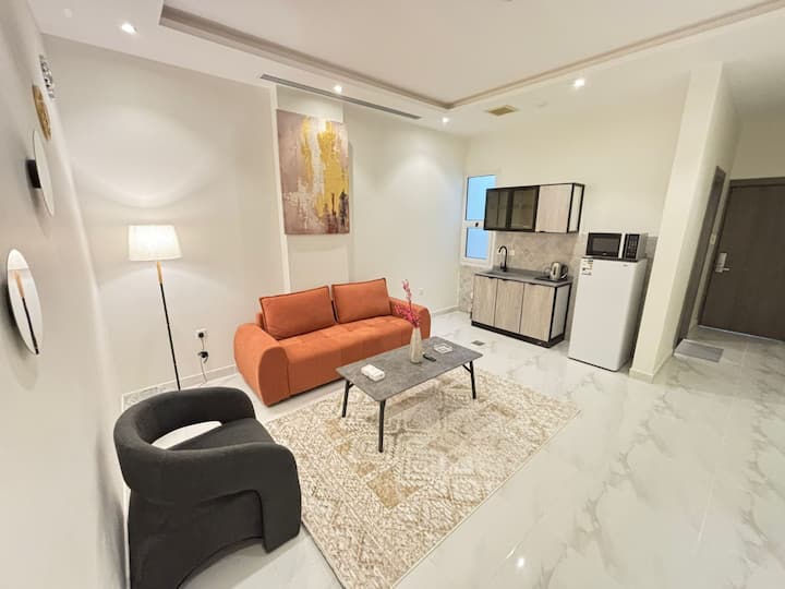 شقة بدخول ذاتي وغرفه نوم وصاله كود 304 - Riyadh