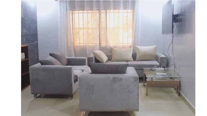 Villa Meublée 2 Chambres Clim, Panneaux Solaires - Bamako