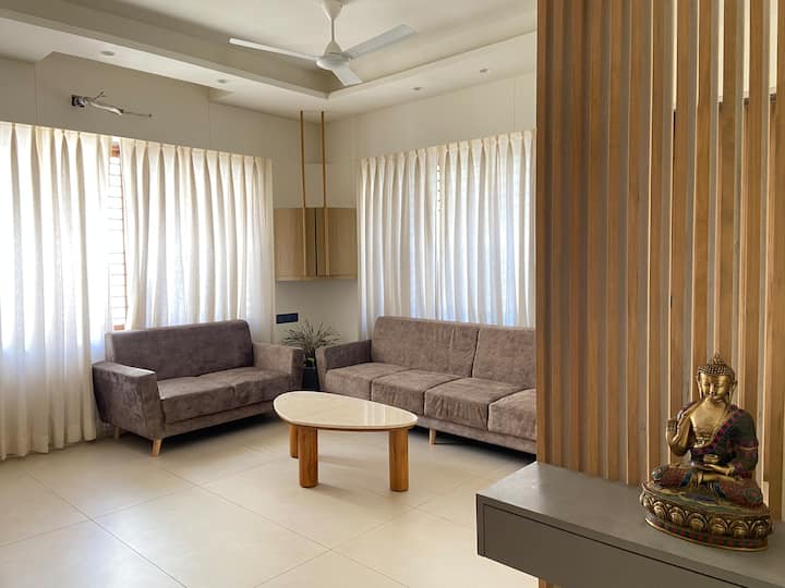 Apartment Overlooking Greens - 巴羅達