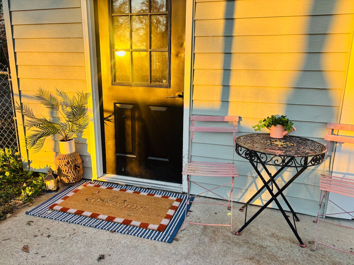 Le studio central - Guest house à louer à Columbus, Indiana, États-Unis ...
