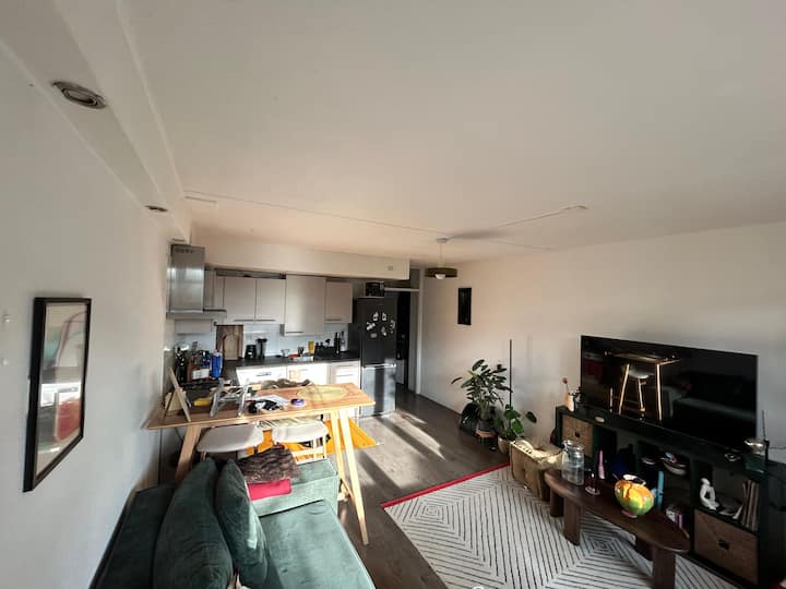 Cozy Modern Home With A Garden In Amsterdam Noord - アムステルダム