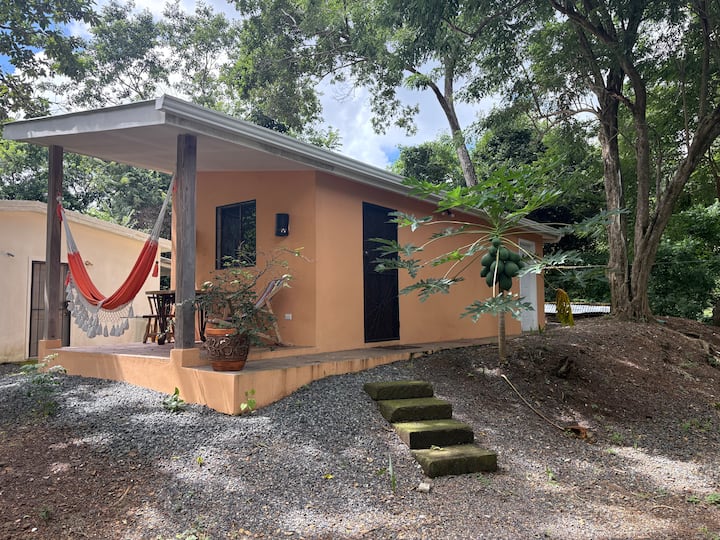 Casita Papaya, Your Jungle Getaway - Nicaragua