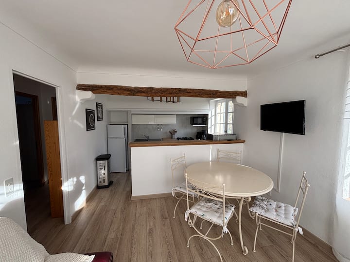 Appartement En éTage Dans Mas Provençal - Cogolin