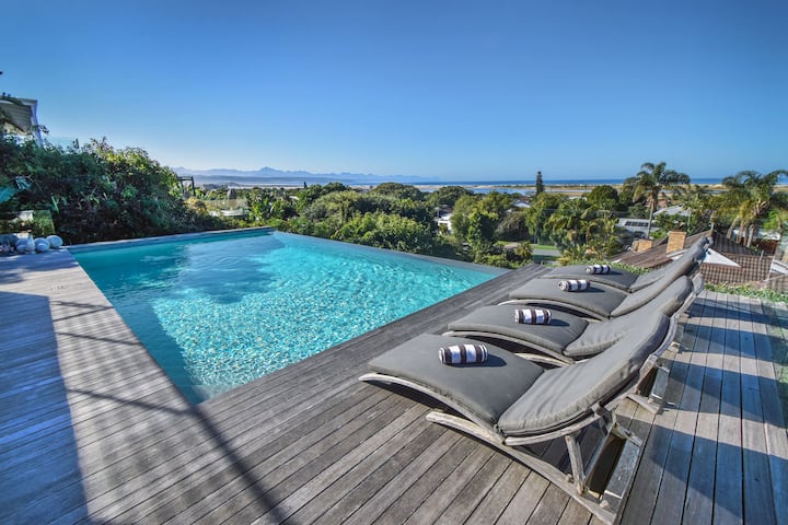 'Evane' - Plettenberg Bay Home With Amazing Views - Plettenberg Bay