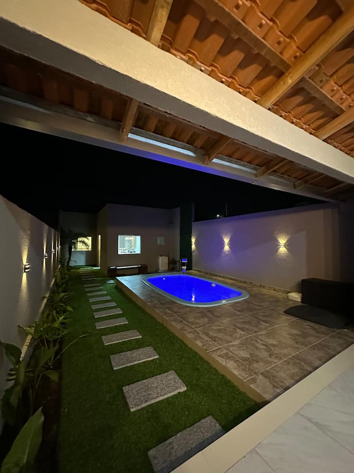 Refúgio Perfeito Para Relaxar Na Praia - Matinhos