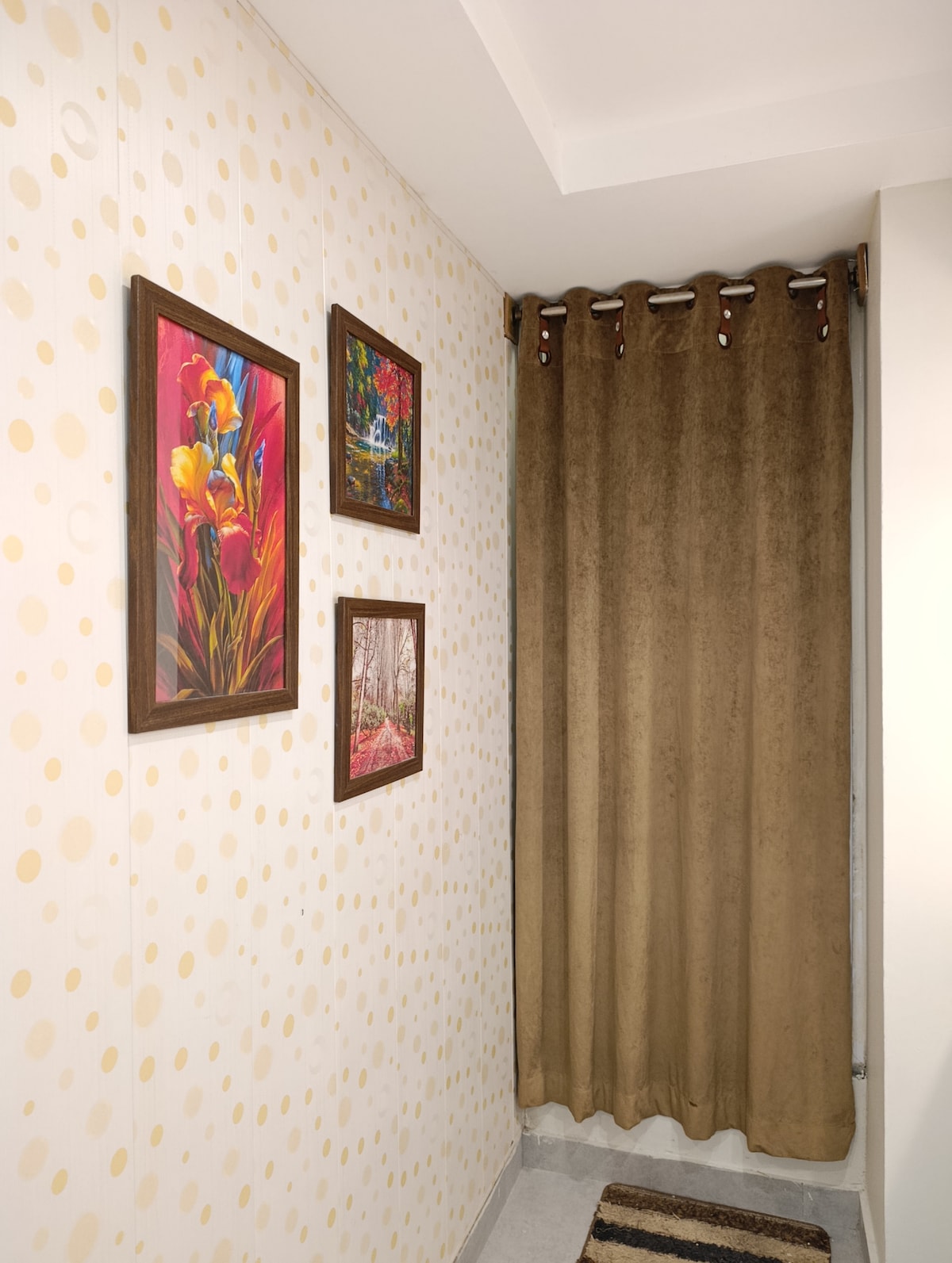 Mountain View 1BHK with Private Balcony/Murree/203 - Apartments for ...