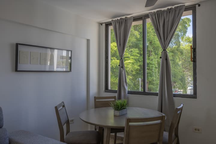 Condado Breeze Nest-near Beach, Dining & Nightlife - San Juan