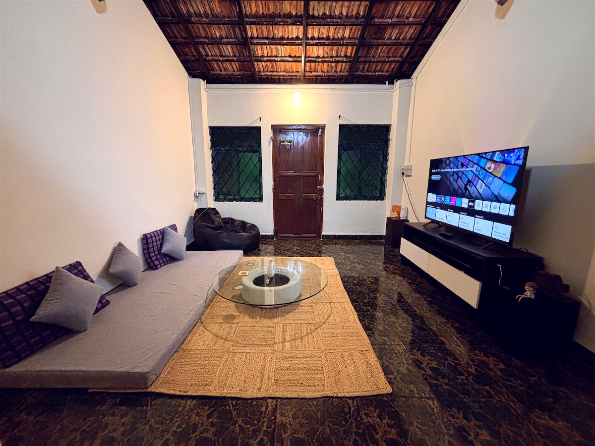 Casa De Laze_Serene Homestay_2km to Colva Beach - Houses for Rent in ...