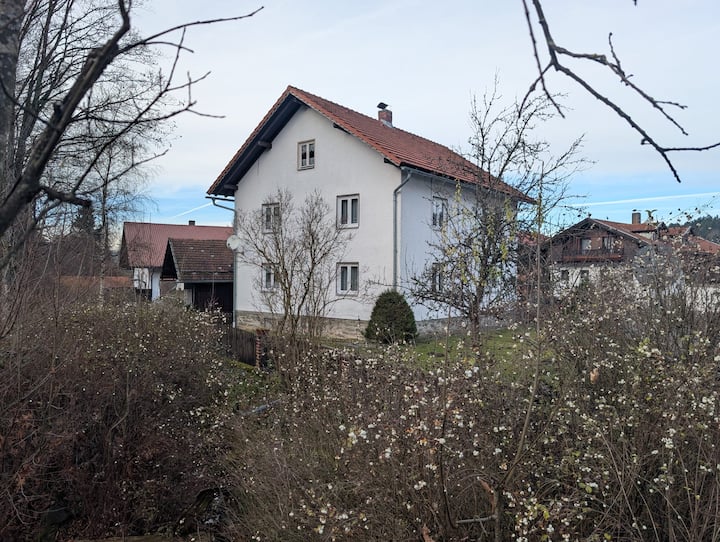 Geräumige Ferienwohnung Direkt Am Bach - Bischofsmais