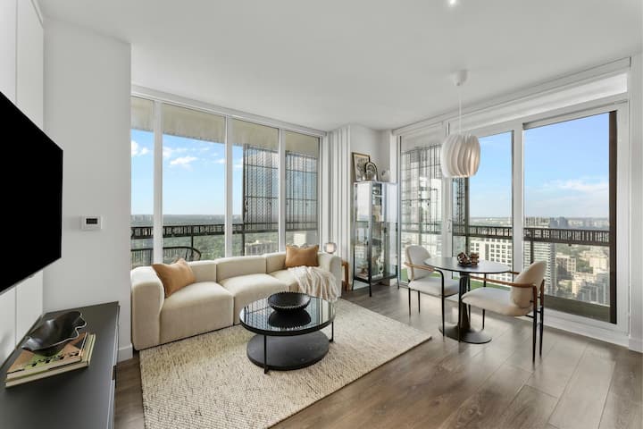 Elegant Midtown Escape - Toronto