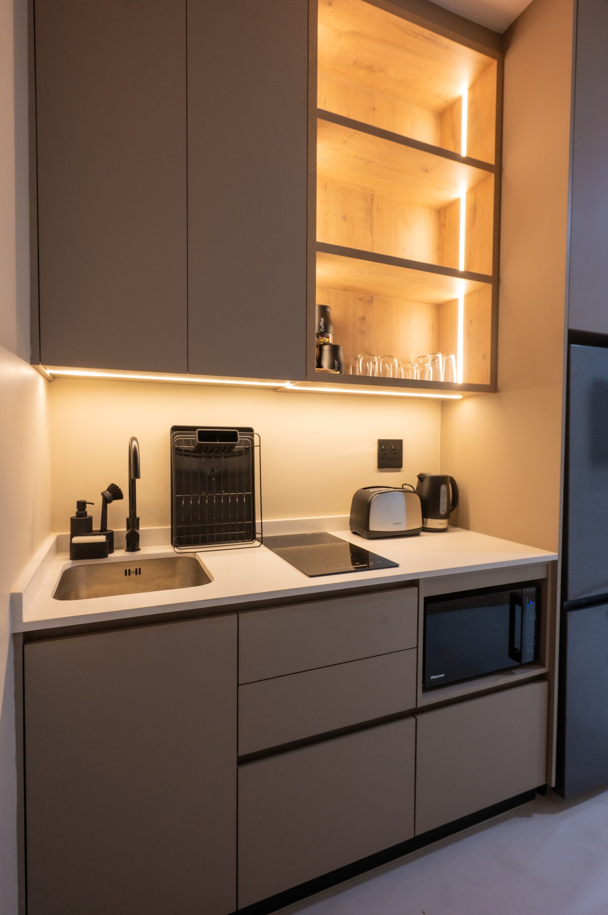 Capital Beach Studio apartment (self catering) - Flats for Rent in ...