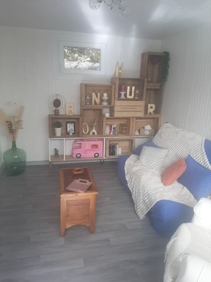 Le Stud'andey 4 Personnes
Vue Jardin Et Montagnes - Bonneville