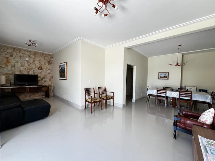 Casa Aconchegante Em Peruíbe A 20 Metros Da Praia - Peruíbe