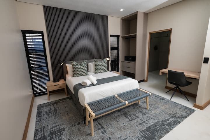 Capital Beach Studio (Self Catering) - Durban