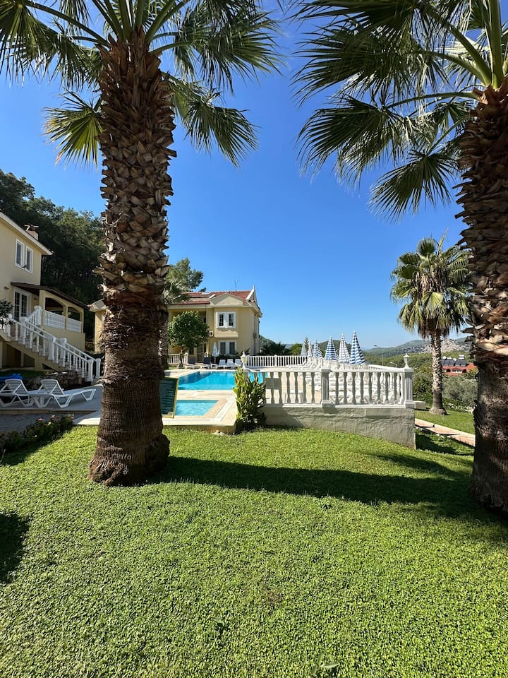 Nicholas Gate 3 Bed Duplex Central Hisaronu - Hisarönü