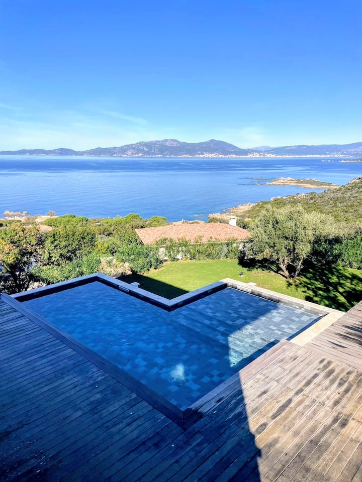 Grande Villa Familiale, Vue Mer Exceptionnelle - Porticcio