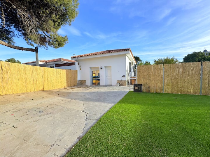 Casita De Campo En Benidorm - Benidorm