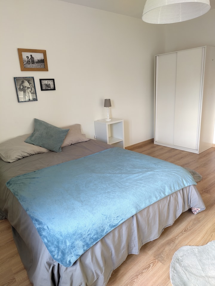 Belle Chambre Dans Une Ferme De Château - Le Mans