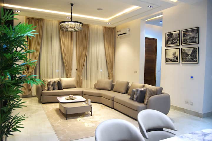 Entire House For Family & Friends Only - Lagos, Nigeria