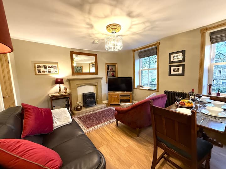 Beautiful 5* Apartment - Central Skipton + Parking - Skipton Castle