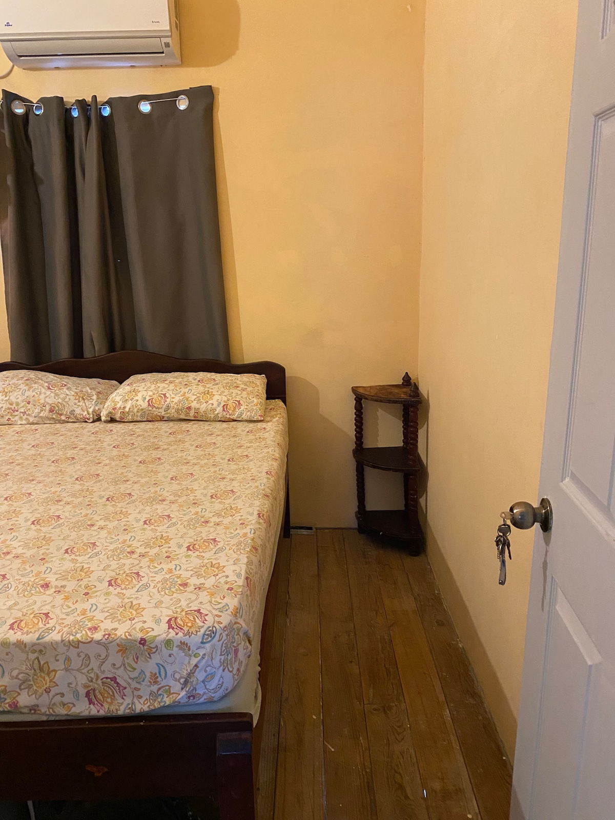 Standard View Room - Houses for Rent in Brizan, Saint George, Grenada ...