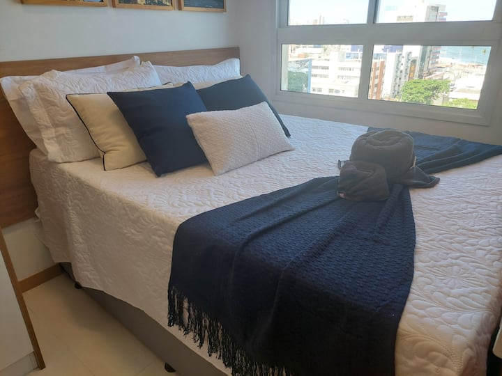 Quarto E Sala Finamente Decorado Com Vista Mar. - Rio Vermelho
