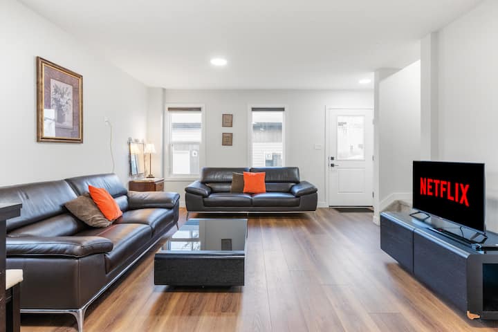 Spacious Home • 3br • Close To Whyte And Downtown - Edmonton