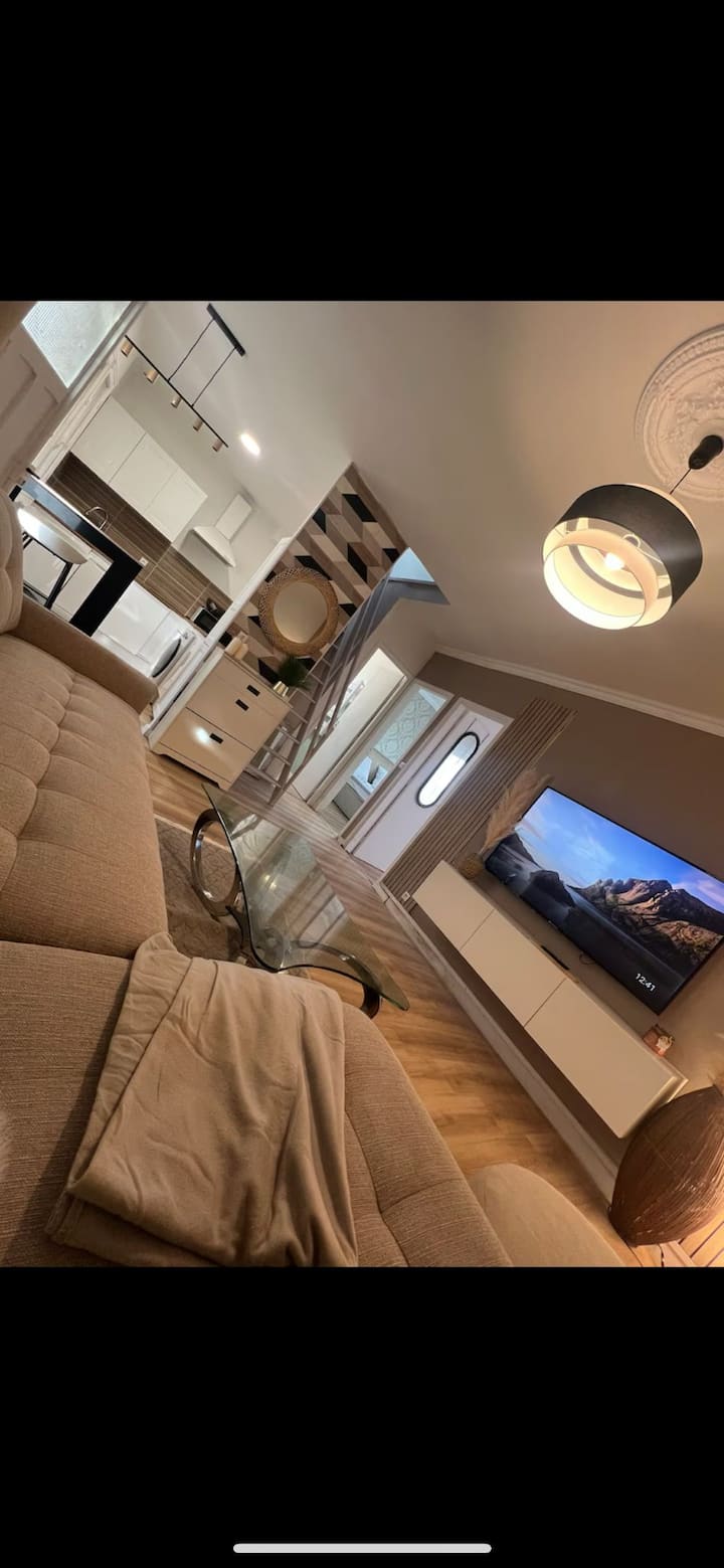 Charmante Maisonnette Proche Paris, Disney & Cdg - Chelles