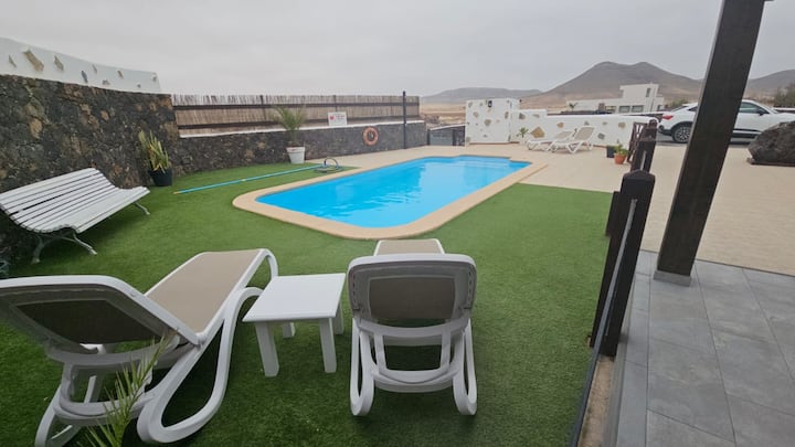 Lajares. Casa Indira - El Cotillo