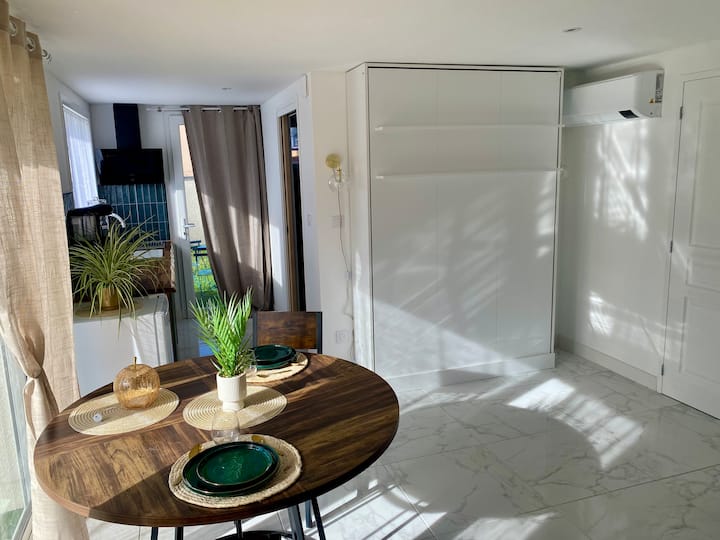 Studio Oasis Dorée • Moderne & Fonctionnel - Cugnaux