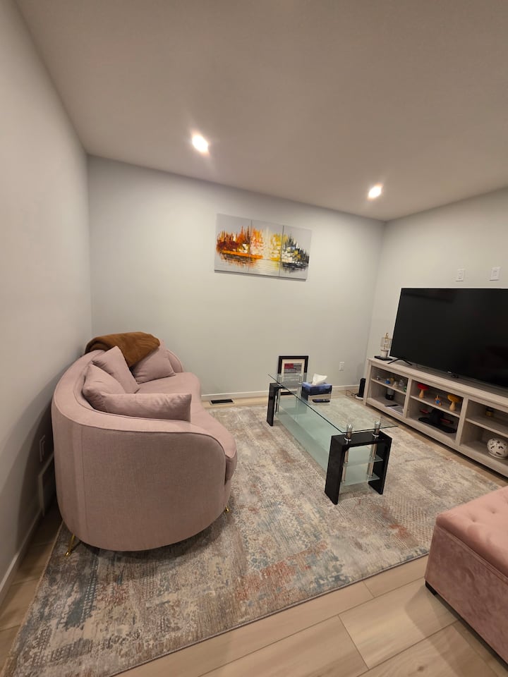 Cozy Private Room In Modern Home - Edmonton