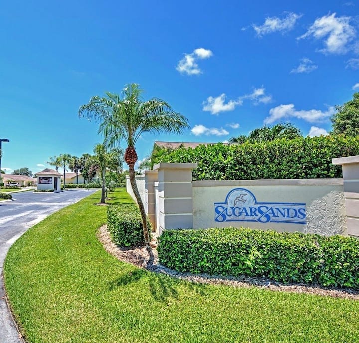 Hobe Sound 55+ Seasonal 2/2 Heated Pool Near Beach - Hobe Sound, FL