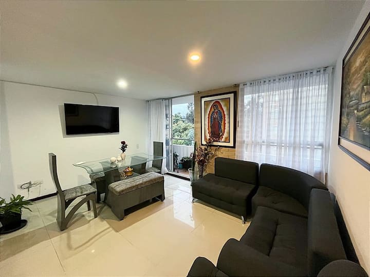 Apartamento Amplio En Balcones Del Este - Pasto