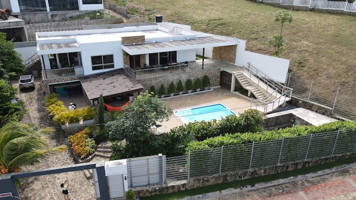 Casa Juliana · Vista Al Mar, Piscina & Jacuzzi. - Puerto Colombia