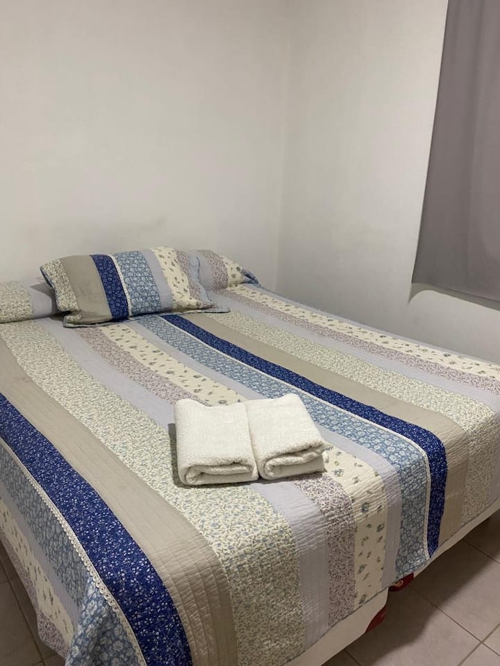 Departamento Cómodo, Iluminado En Planta Baja - Olavarría